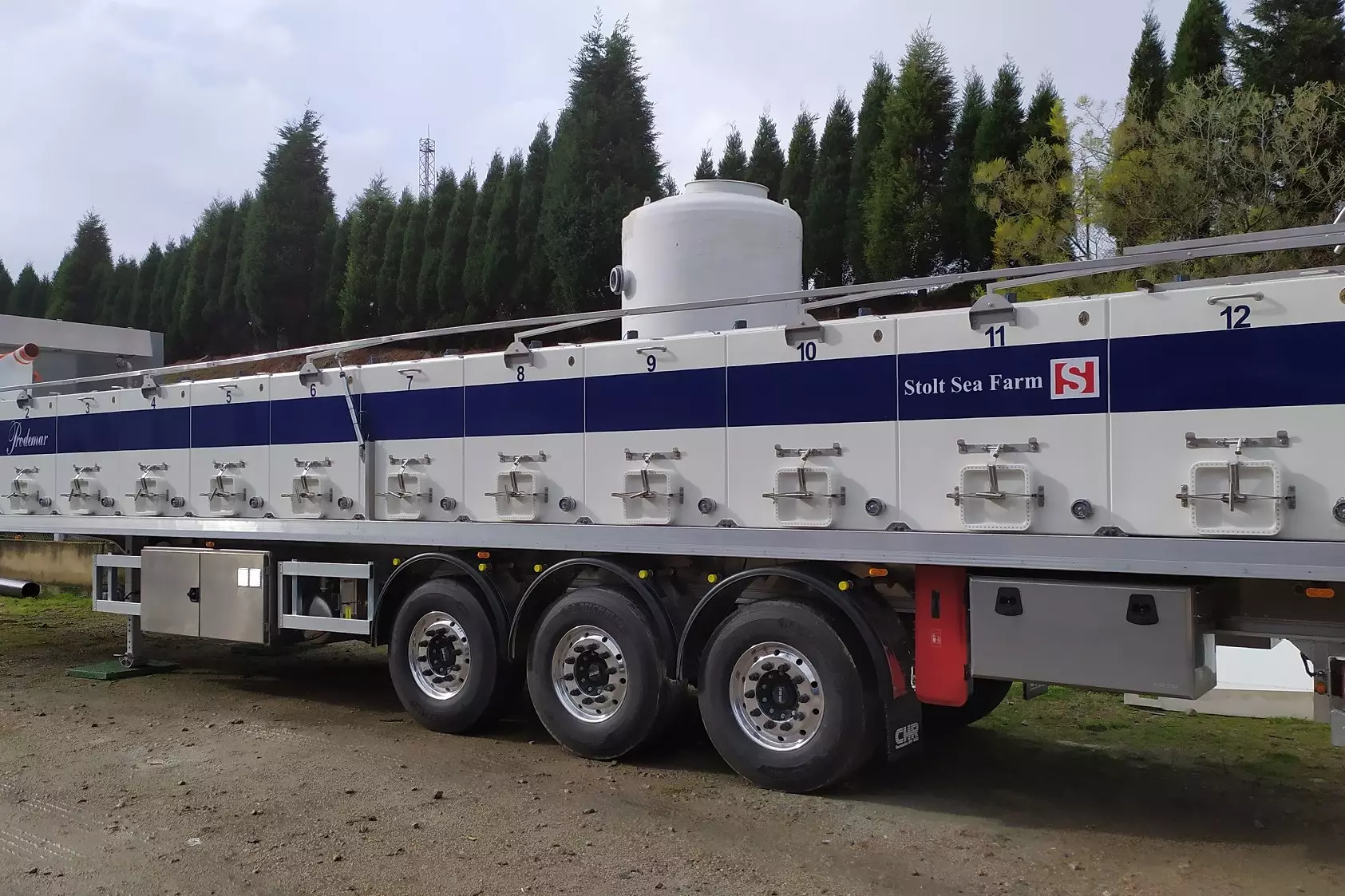 Introducing SSF’s juvenile fish transporter - Stolt Sea Farm